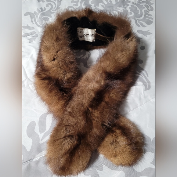 Furs by Mr Milton | Accessories | Authentic Vintage 96s Real Fur Scarf ...